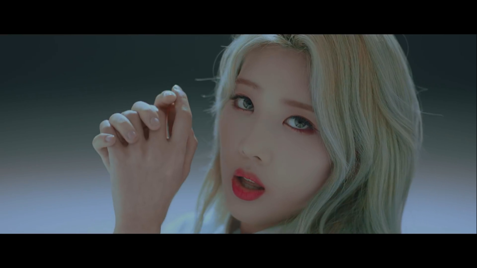 LOONA - Favorite who's who - K-Pop Database / dbkpop.com