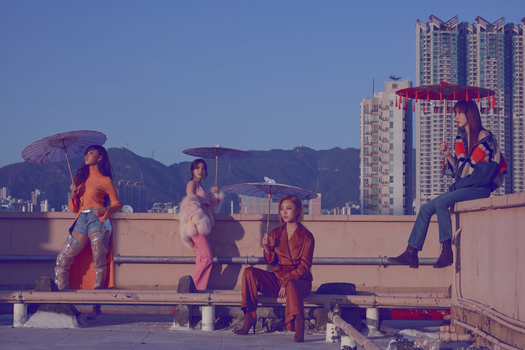 MAMAMOO Blue;S HD Concept Photos - K-Pop Database / dbkpop.com