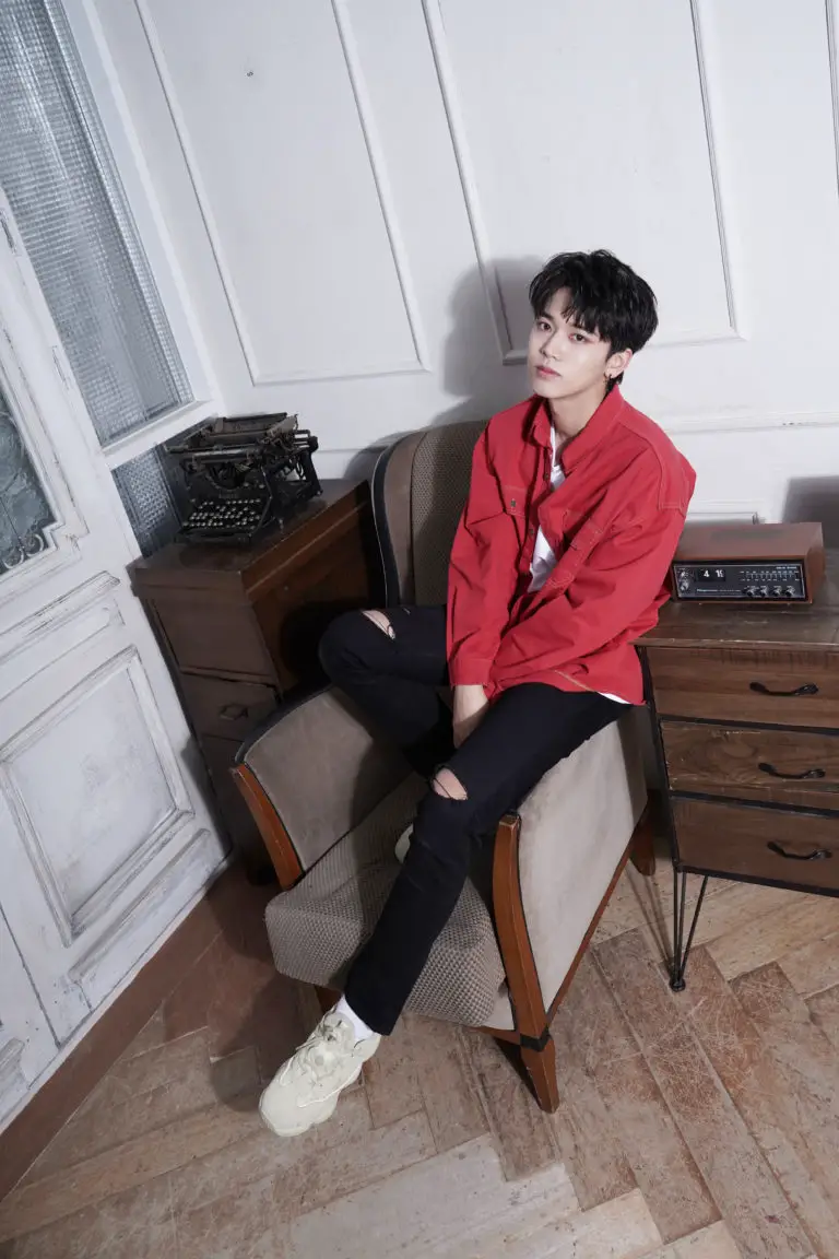 ENOi Member Profile Photos (HD/HR) - K-Pop Database / dbkpop.com