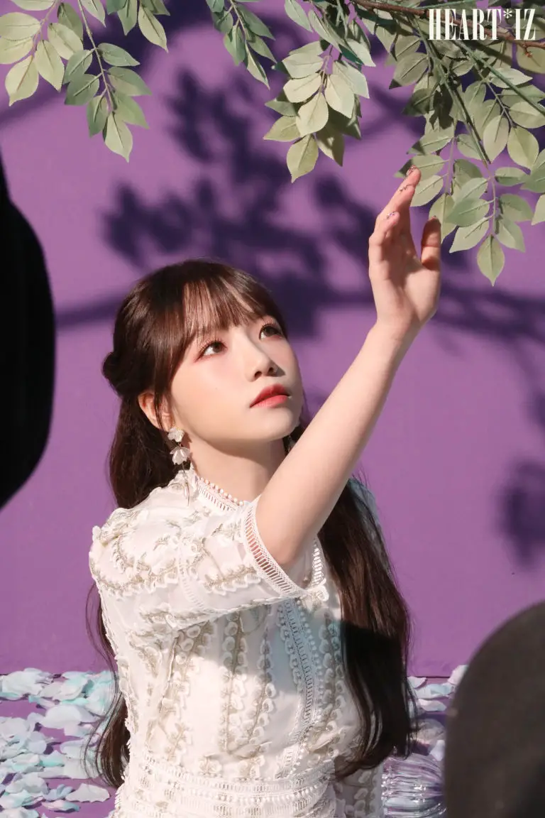 IZ*ONE - Violeta MV Shooting Photostory (HD/HR) - K-Pop Database ...