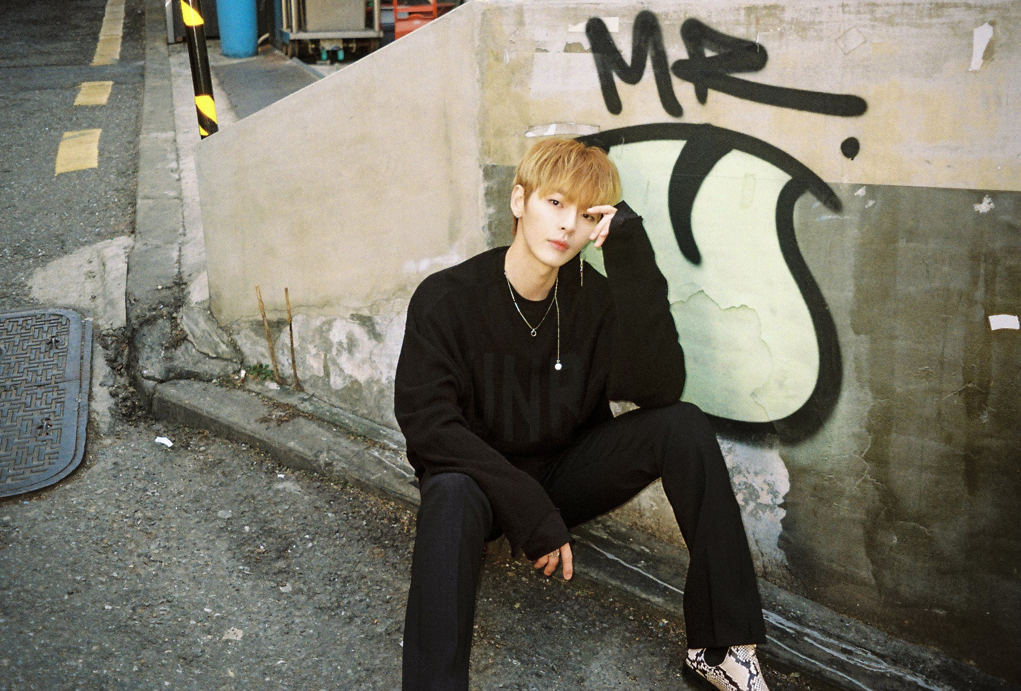 OnlyOneOf Unknown Art Pop 2 1 Concept Photos HD HR K Pop Database