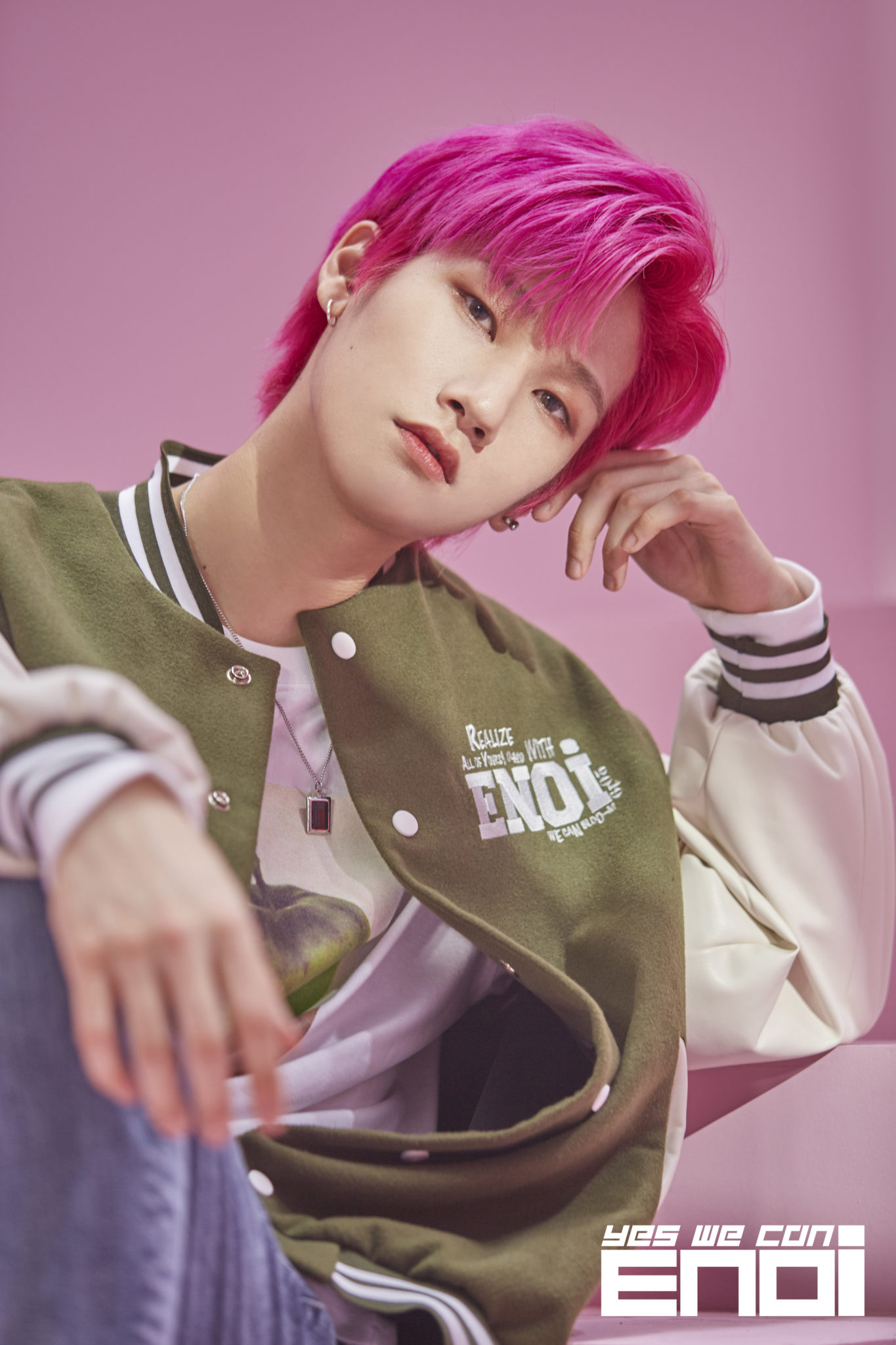ENOi Red In The Apple Concept Photos (HD/HR) - K-Pop Database / dbkpop.com