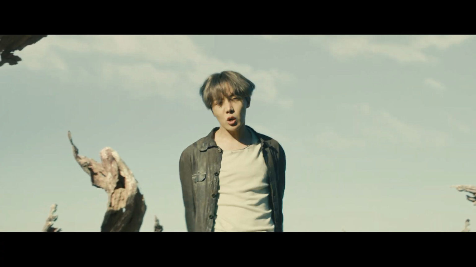 BTS On MV Screencaps and who's who - K-Pop Database / dbkpop.com