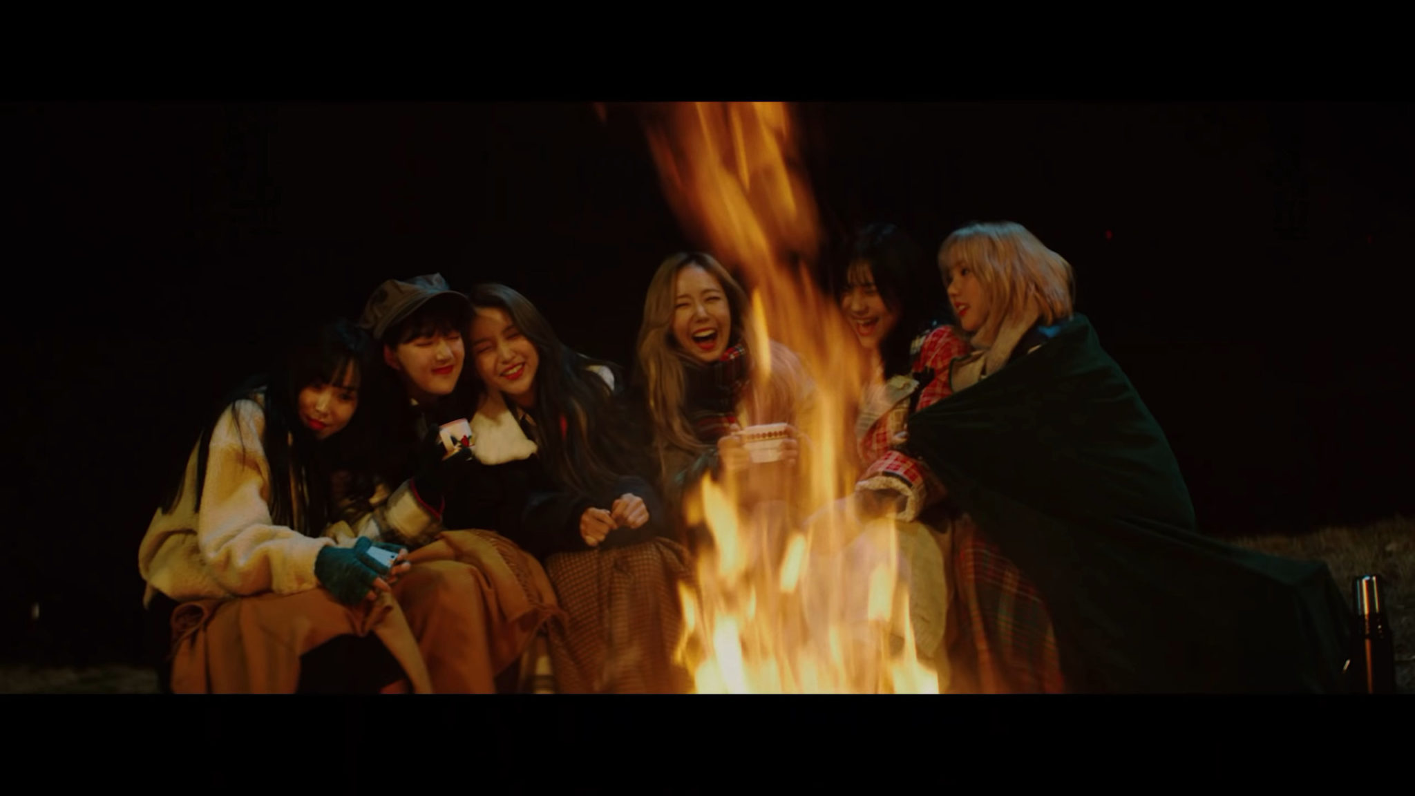 GFRIEND - Crossroads who's who - K-Pop Database / dbkpop.com