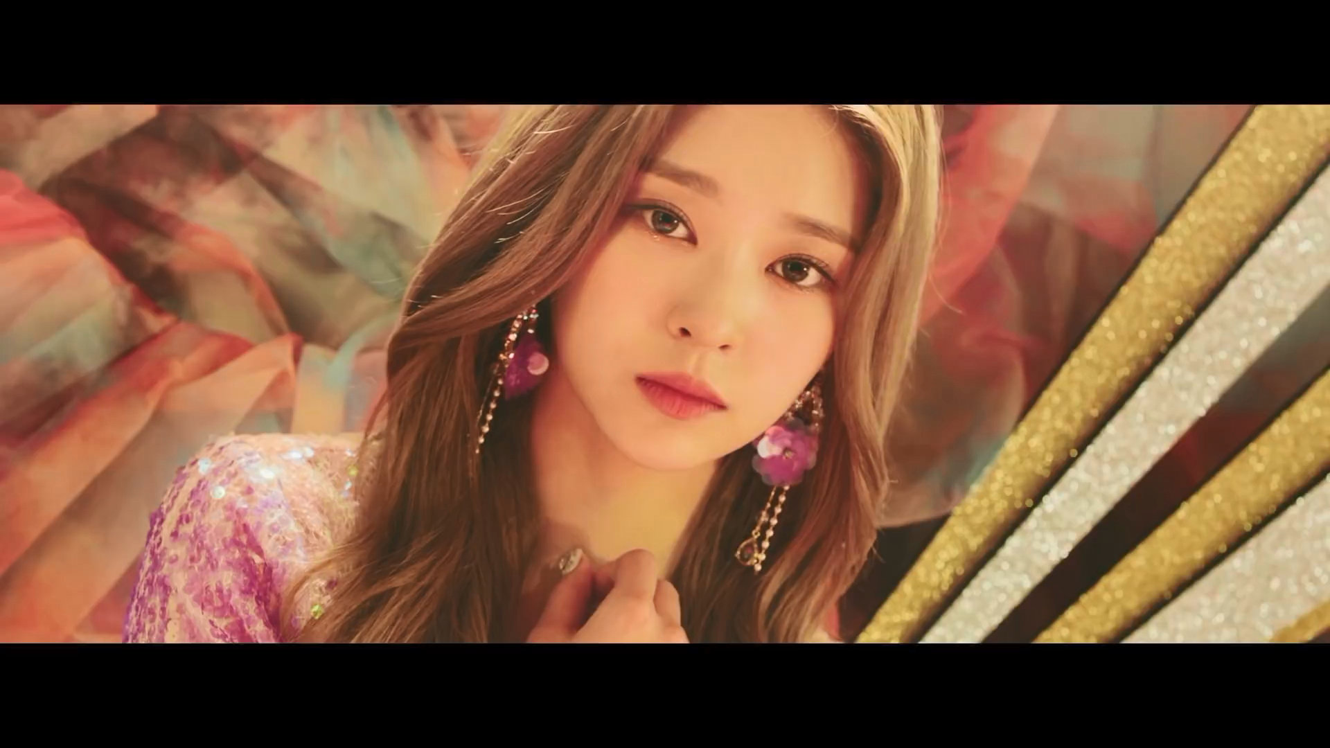 IZ*ONE Fiesta MV Screencaps and who's who - K-Pop Database / dbkpop.com