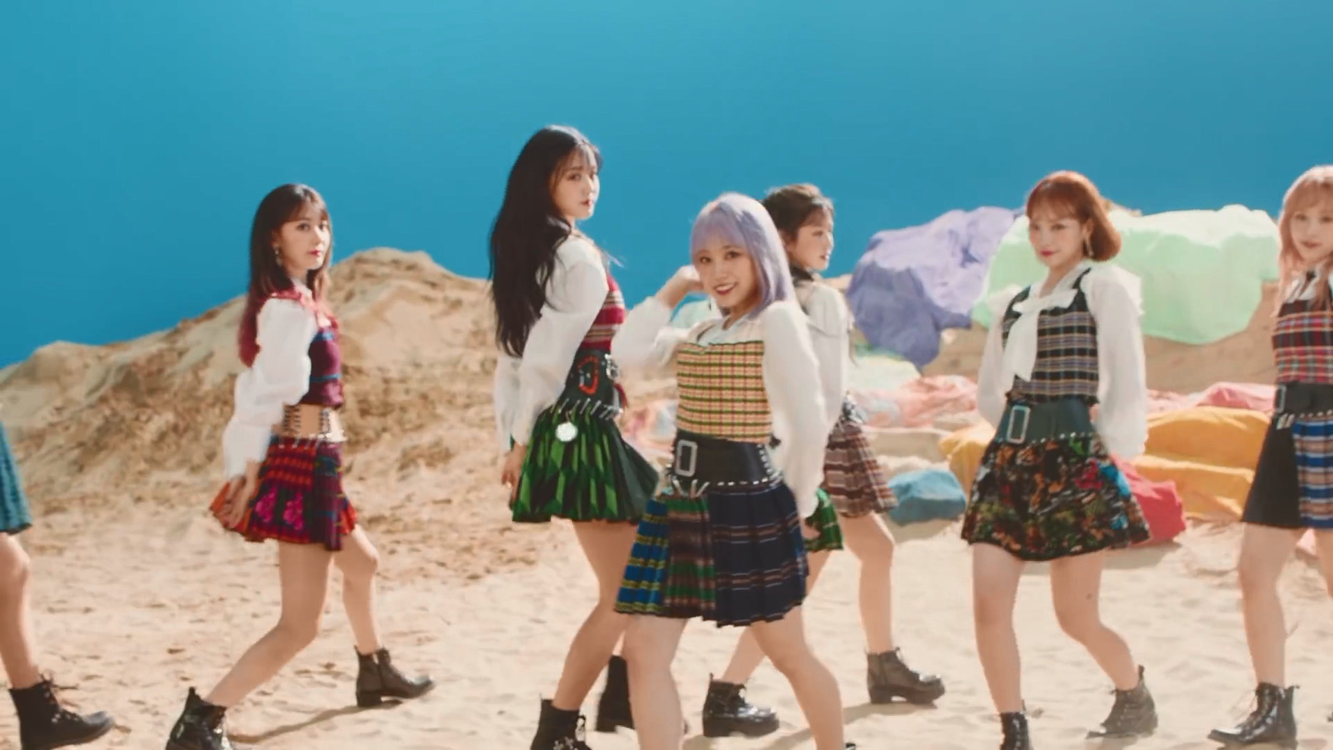 IZ*ONE Fiesta MV Screencaps and who's who - K-Pop Database / dbkpop.com