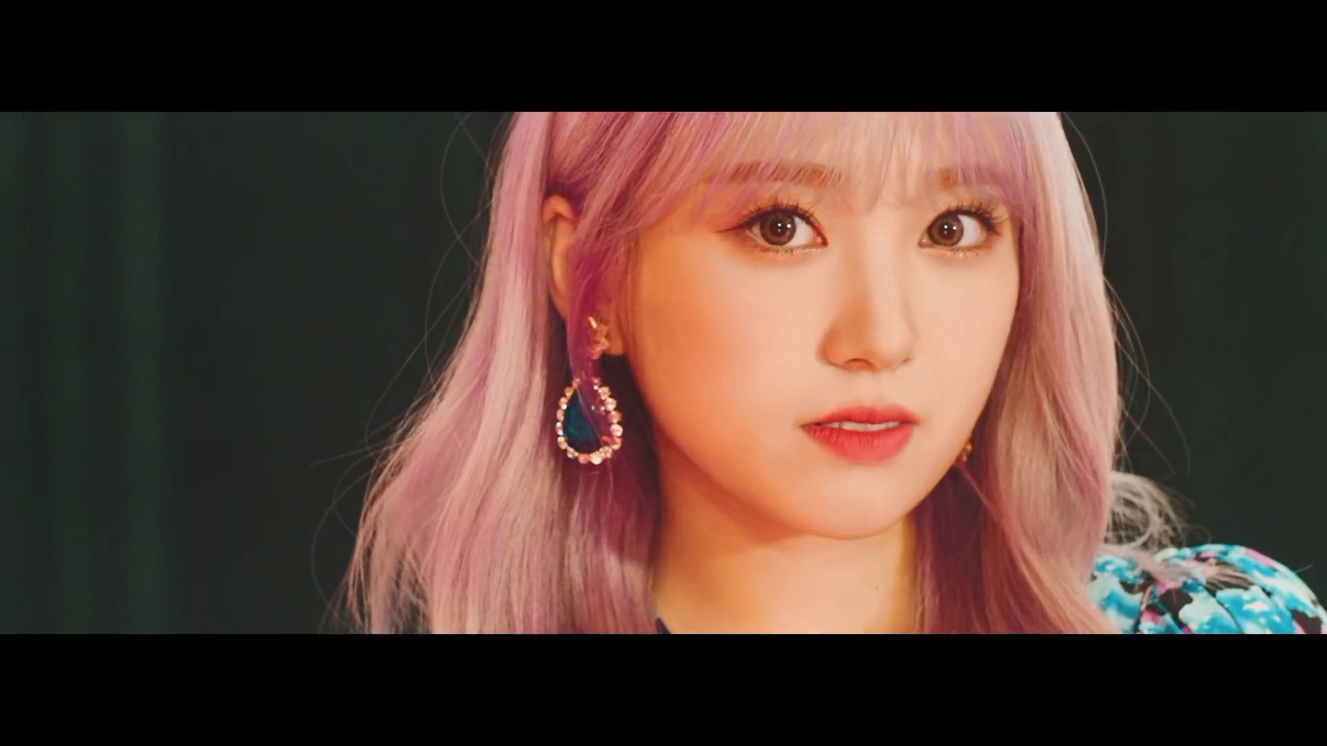 IZ*ONE Fiesta MV Screencaps and who's who - K-Pop Database / dbkpop.com
