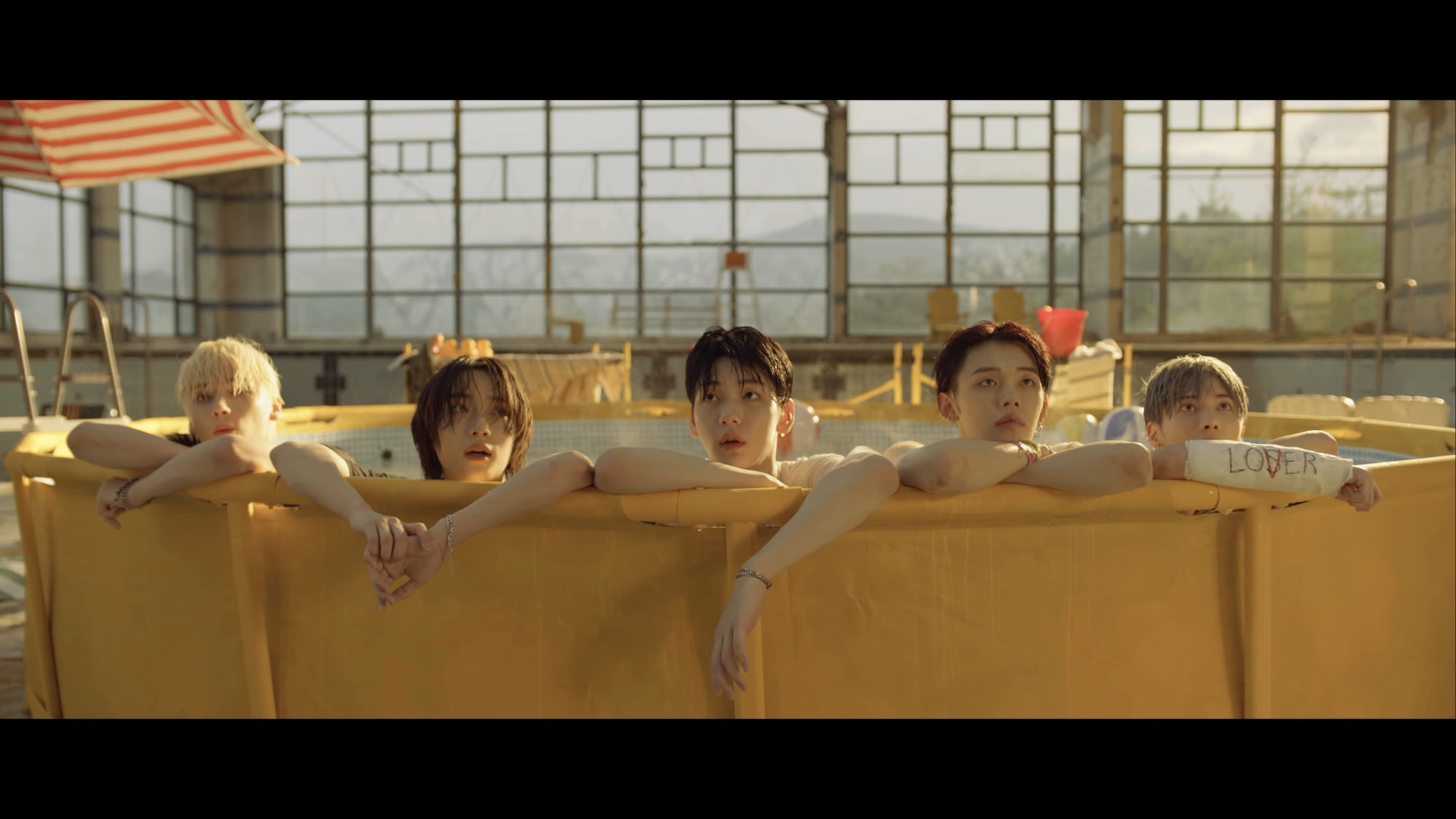 TXT – 0X1 Lovesong (I Know I Love You) – K-Pop Database