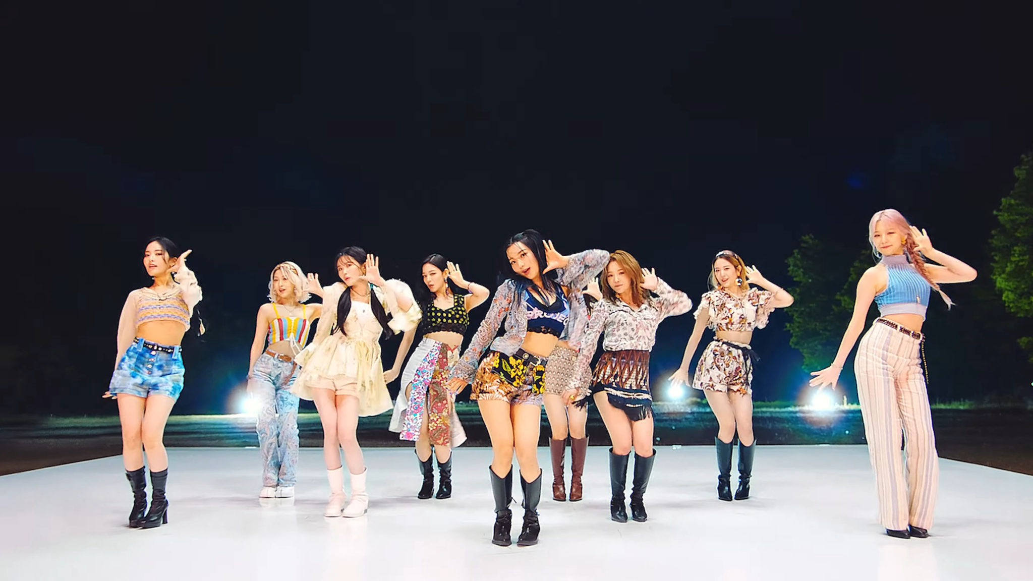 Fromis 9 We Go Who S Who K Pop Database Dbkpop