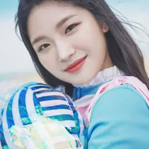 Bella (ELRIS) Profile - K-Pop Database / dbkpop.com
