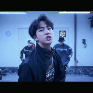 BTS - Mic Drop (Steve Aoki Remix) who's who - K-Pop Database / dbkpop.com