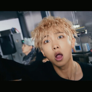 BTS - Mic Drop (Steve Aoki Remix) who's who - K-Pop Database / dbkpop.com