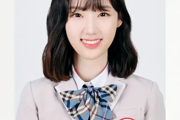 Shin Jiyoon (Weeekly) Profile - K-Pop Database / dbkpop.com