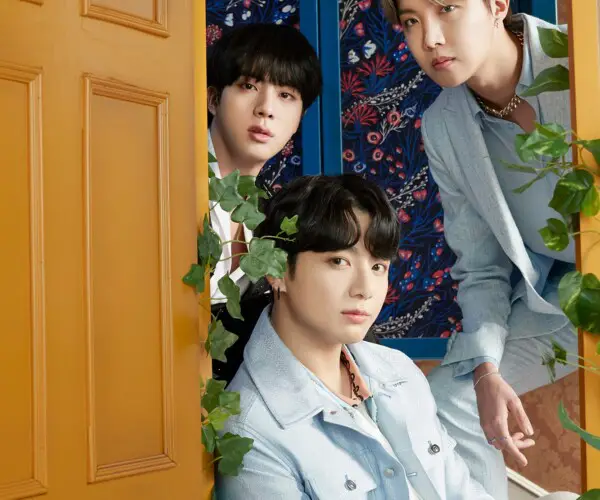 BTS FESTA 2020 Family Portrait Group Photos (HQ) - K-Pop Database ...