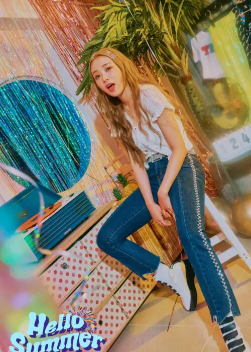 APRIL Hello Summer Teaser Photos (12 Photos, HD/HQ) - K-Pop Database ...