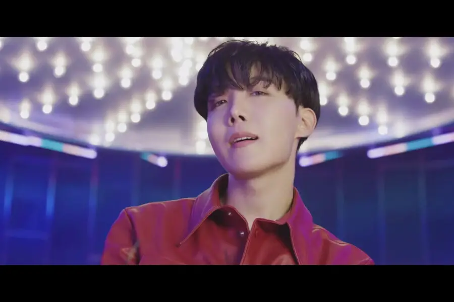 BTS - Dynamite who's who - K-Pop Database / dbkpop.com