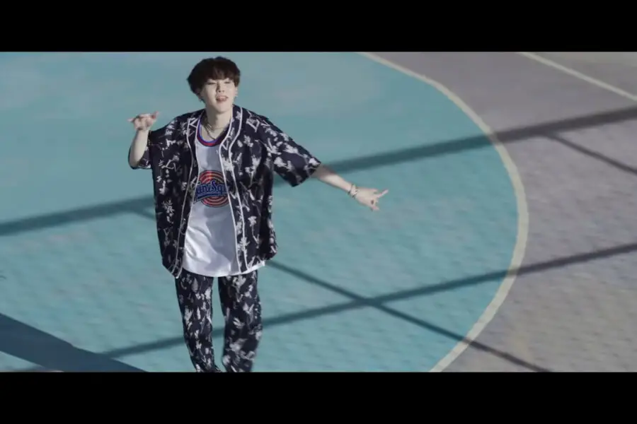 BTS - Dynamite who's who - K-Pop Database / dbkpop.com