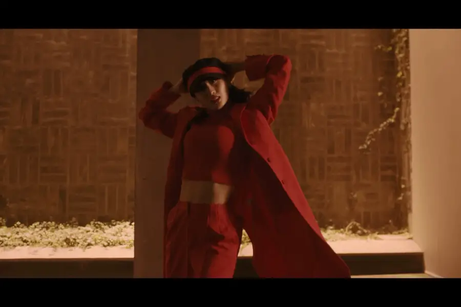 TWICE MOMO Performance Project Screencaps (4K) - K-Pop Database ...