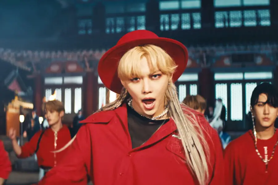 Stray Kids - Thunderous who's who - K-Pop Database / dbkpop.com