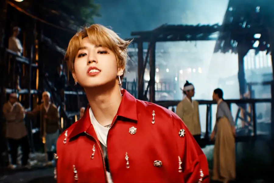 Stray Kids - Thunderous who's who - K-Pop Database / dbkpop.com