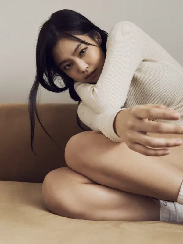 Blackpink Jennie Calvin Klein Fall 2021 Photoshoot Part 2 (HD/HQ) - K-Pop Database / dbkpop.com