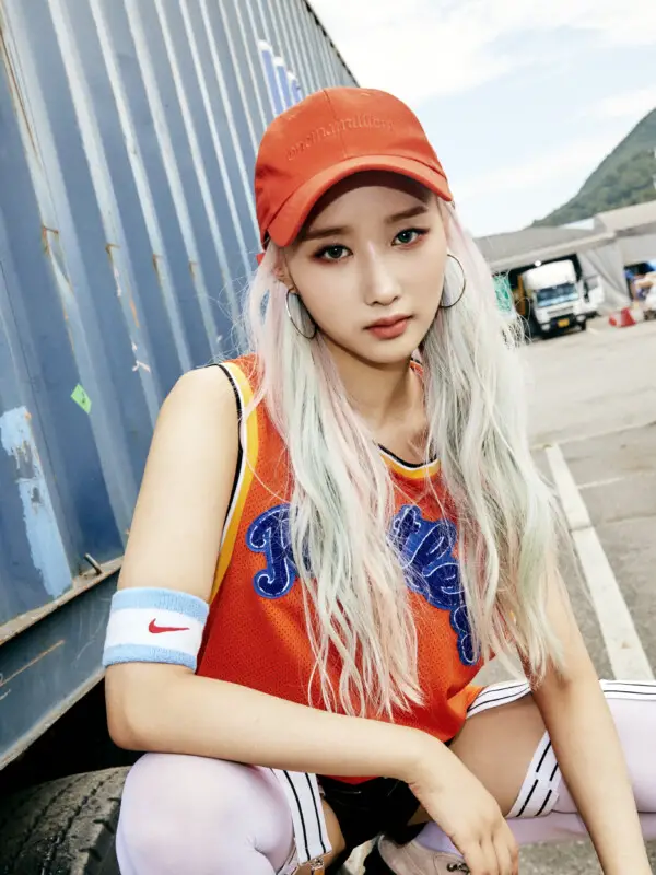 HOT ISSUE ICONS Concept Photos (HD/HQ) - K-Pop Database / dbkpop.com