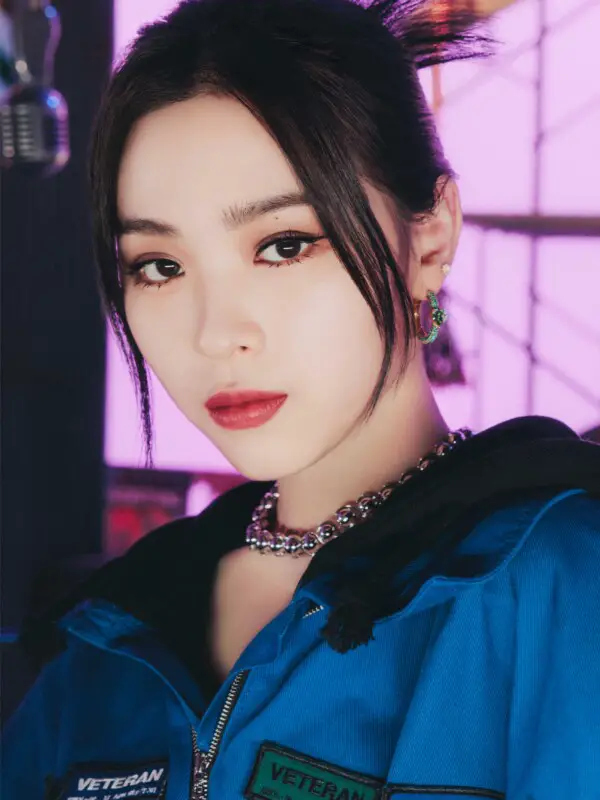 ITZY Voltage Teaser / Profile Photos (Japanese 1st Single) (HD/HQ) - K-Pop Database / dbkpop.com