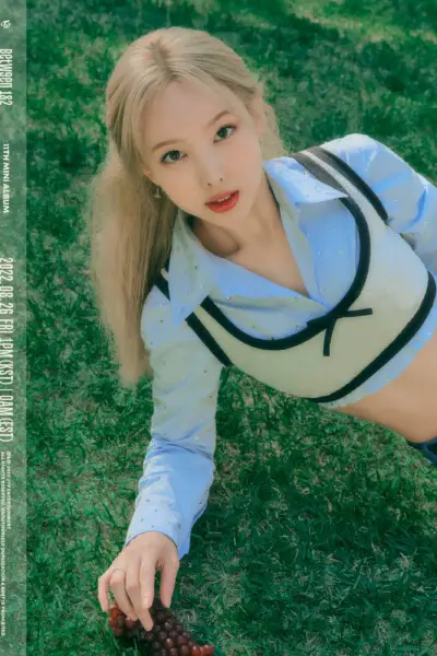 TWICE Between 1&2 Teaser Photos 3 (HD/HQ) - K-Pop Database / dbkpop.com