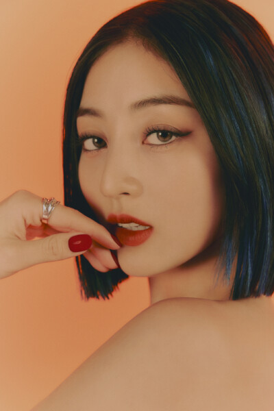 TWICE Between 1&2 Concept Photos 1 (HD/HQ/Textless) - K-Pop Database / dbkpop.com