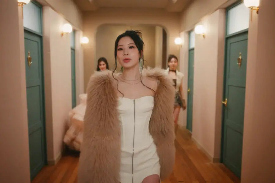 TWICE - Set Me Free who's who - K-Pop Database / dbkpop.com