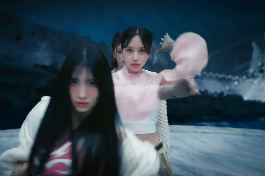 TWICE Set Me Free MV Teaser Screencaps (4K) - K-Pop Database / dbkpop.com