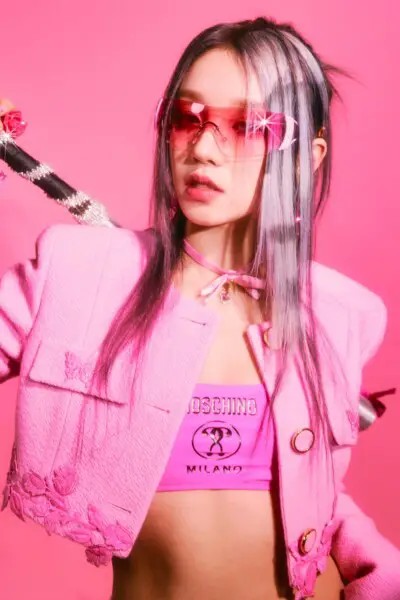 (G)I-DLE I Feel Teaser Photos - Queen, Butterfly ver. (HQ) - K-Pop Database / dbkpop.com