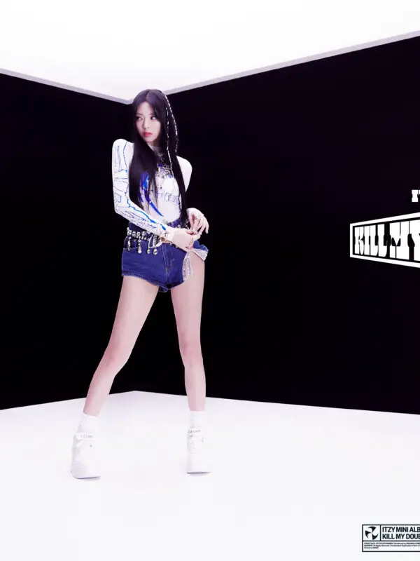 ITZY Kill My Doubt Teaser/Concept Photos 1 (HD/HQ) - K-Pop Database / dbkpop.com