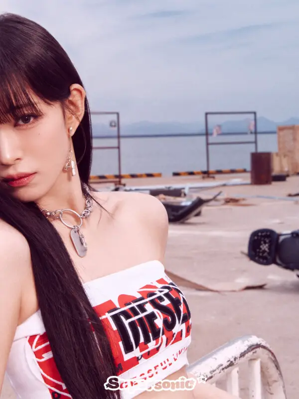 fromis_9 Supersonic Teaser Photos Cool Ver. (HD/HQ) - K-Pop Database / dbkpop.com